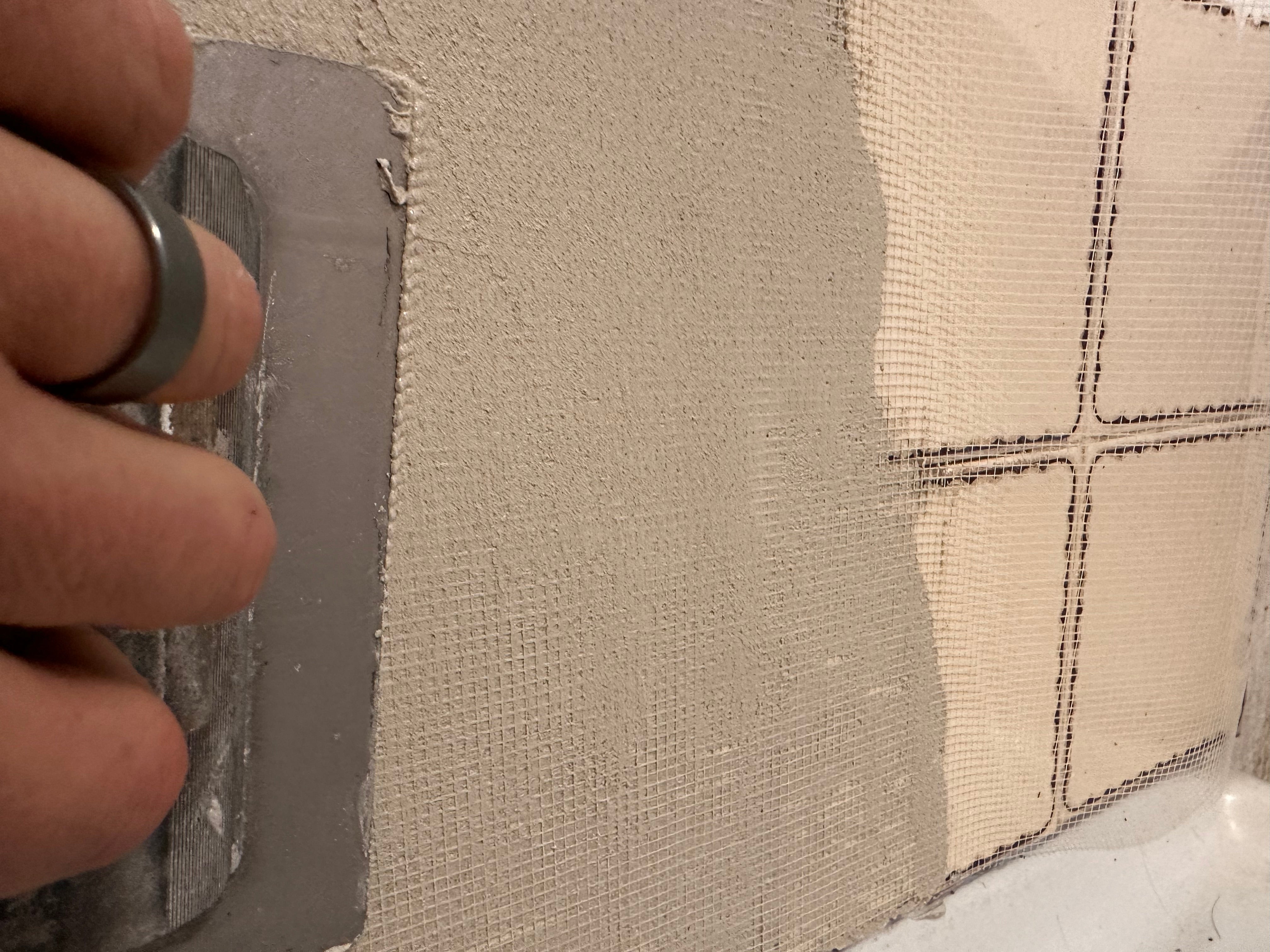 How to Microcement Over Wall Tiles – Concrete Lab